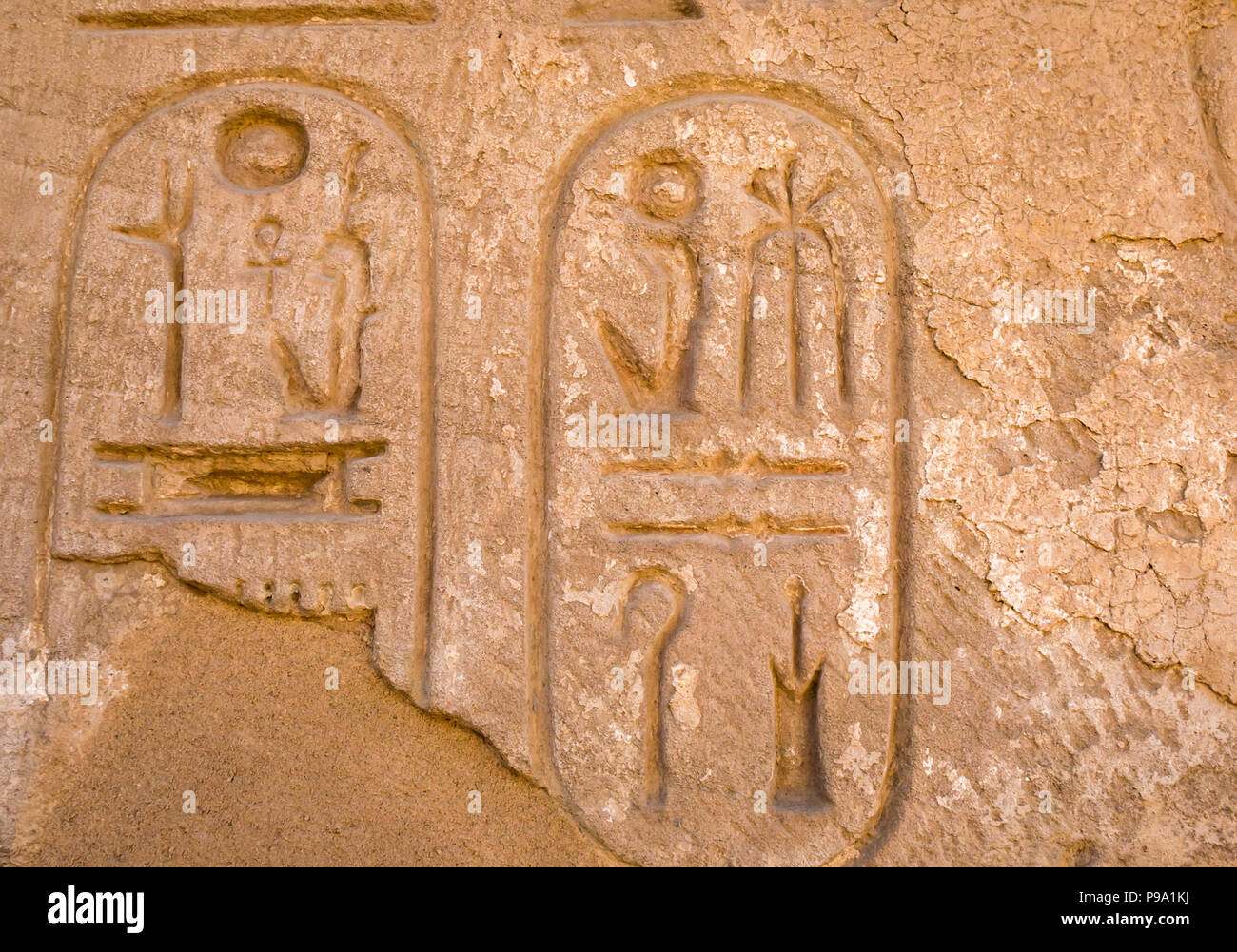 Egyptian cartouche hi-res stock photography and images - Alamy