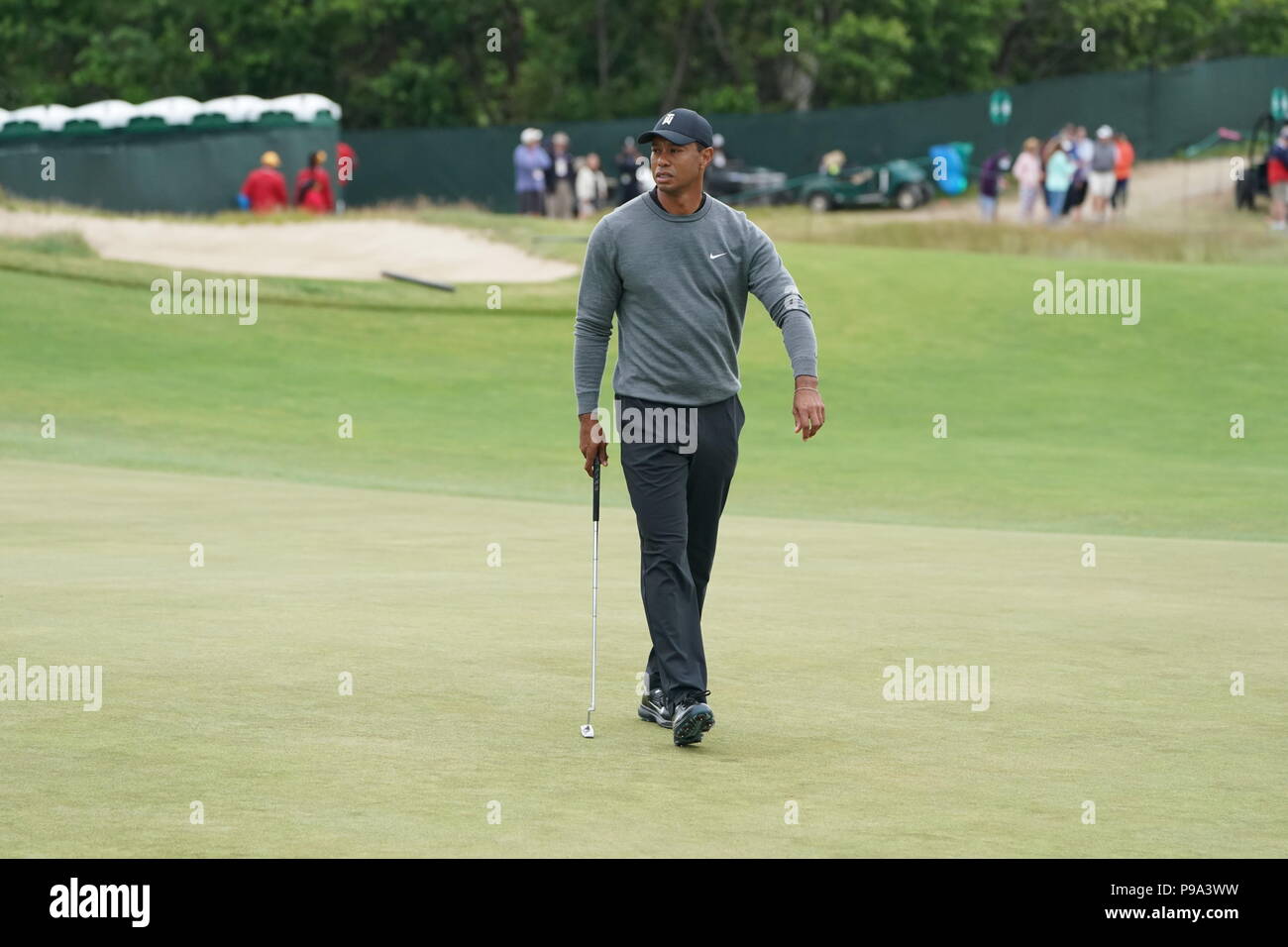 Tiger Woods plays in the US OPEN Golf tournament at Shinnecock Hills ...
