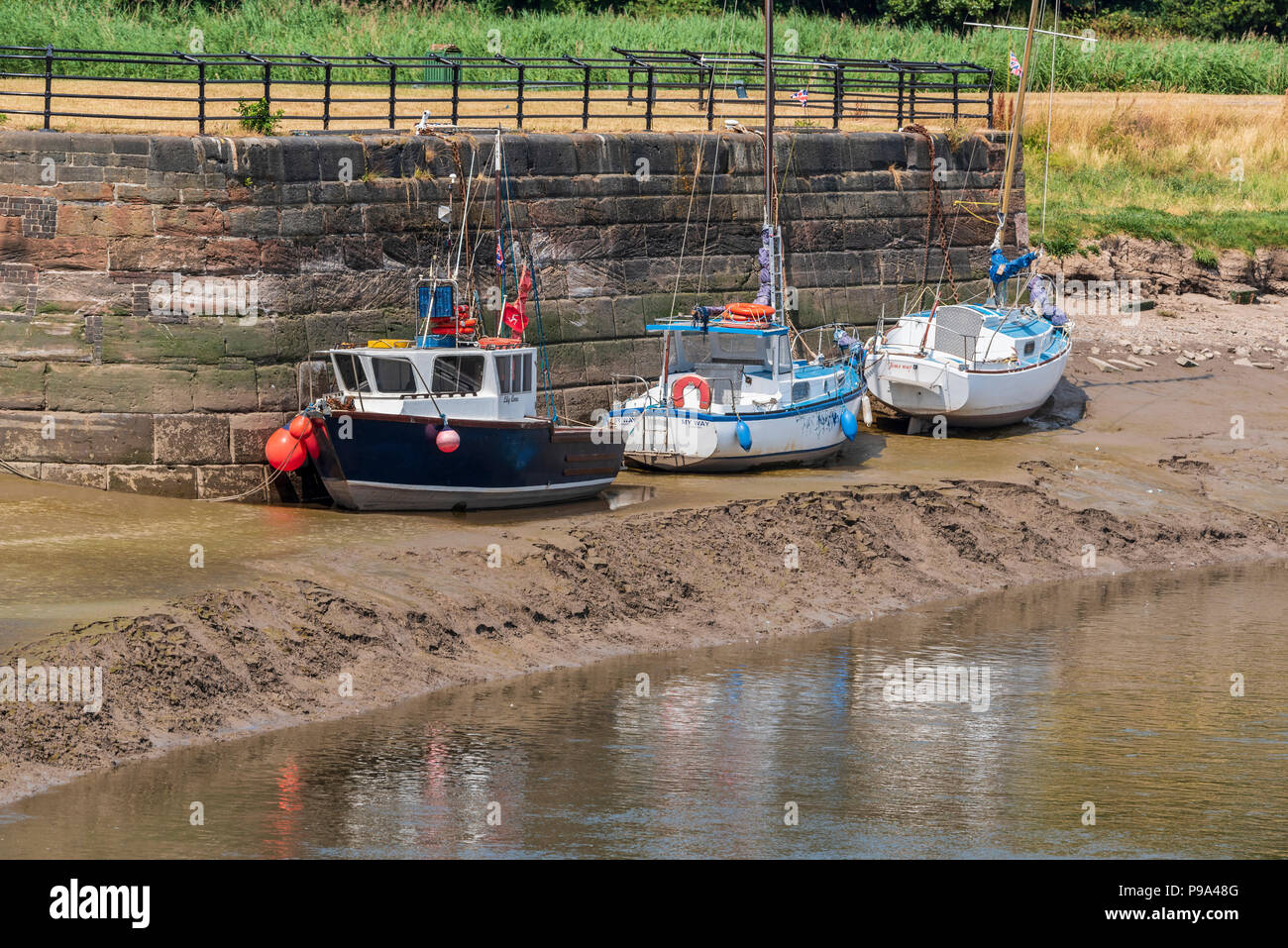 River mersey tide hi-res stock photography and images - Alamy