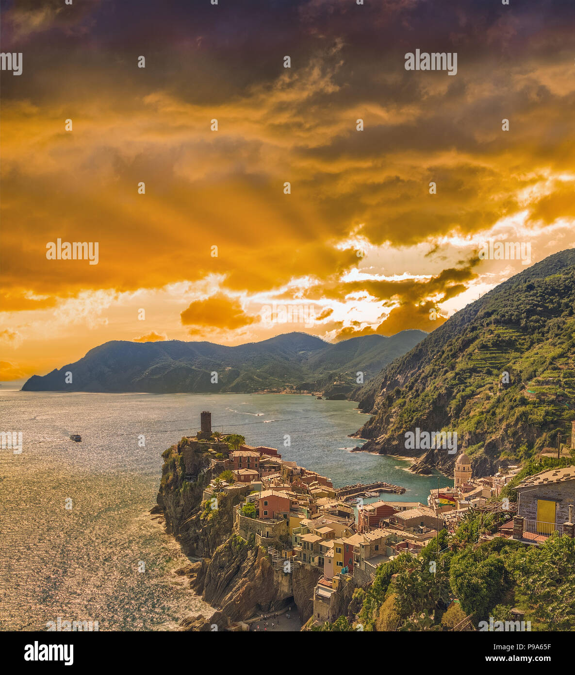 sunset on one of the most beautiful towns of Italy Stock Photo - Alamy