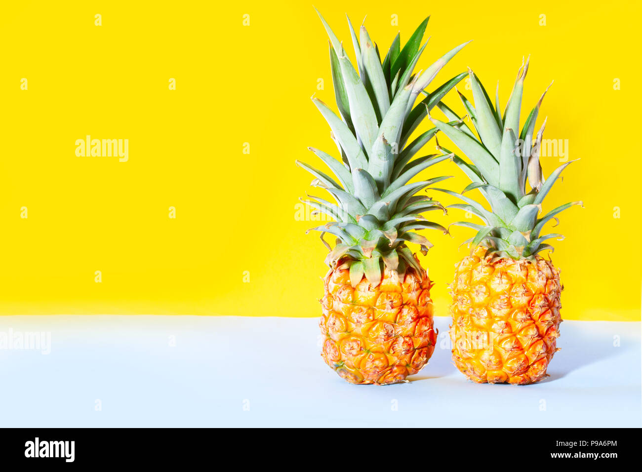 pineapple fruit, minimal style Stock Photo - Alamy