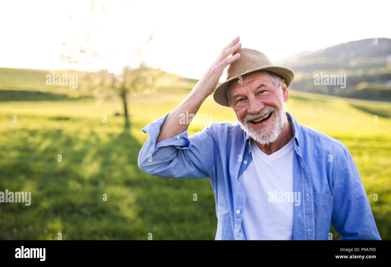 Old man in the spring hi-res stock photography and images - Alamy
