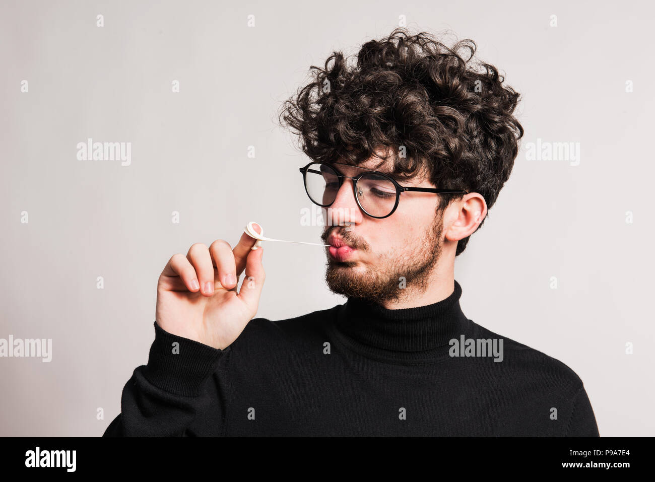 Chewing gum man hi-res stock photography and images - Alamy