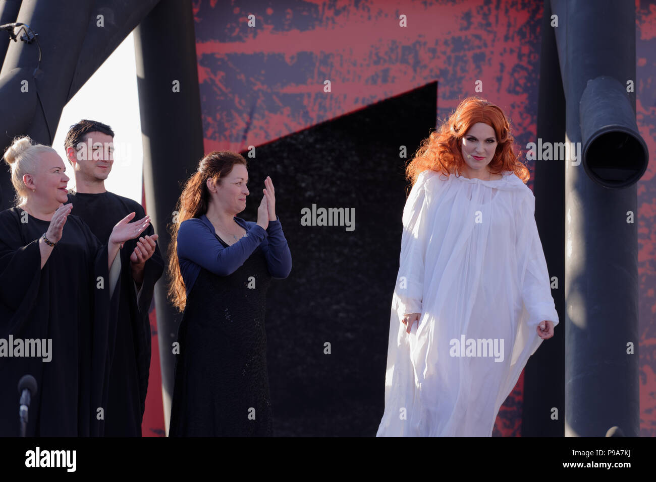 Lady macbeth stage hi-res stock photography and images - Alamy