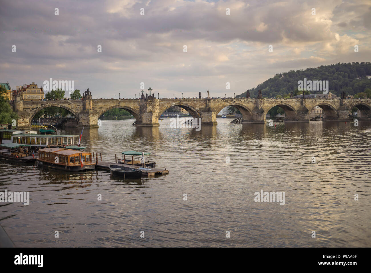 Charles bridge architecture hi-res stock photography and images - Alamy