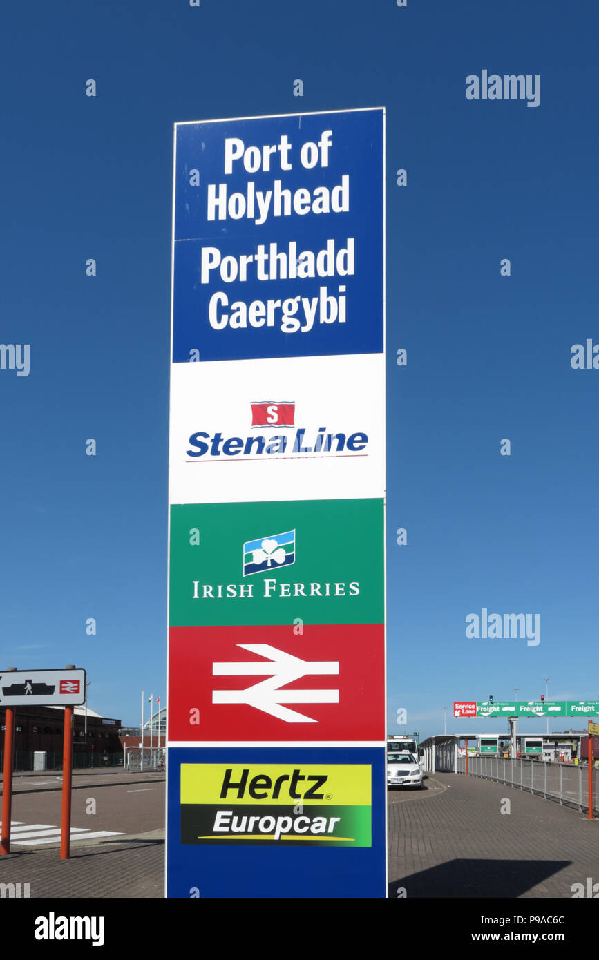 Holyhead docks hi-res stock photography and images - Alamy