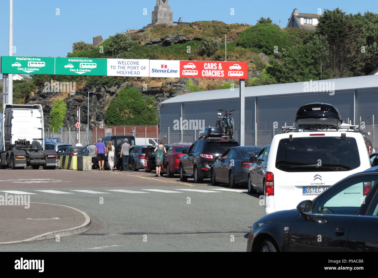 Ferry terminal holyhead hi-res stock photography and images - Alamy