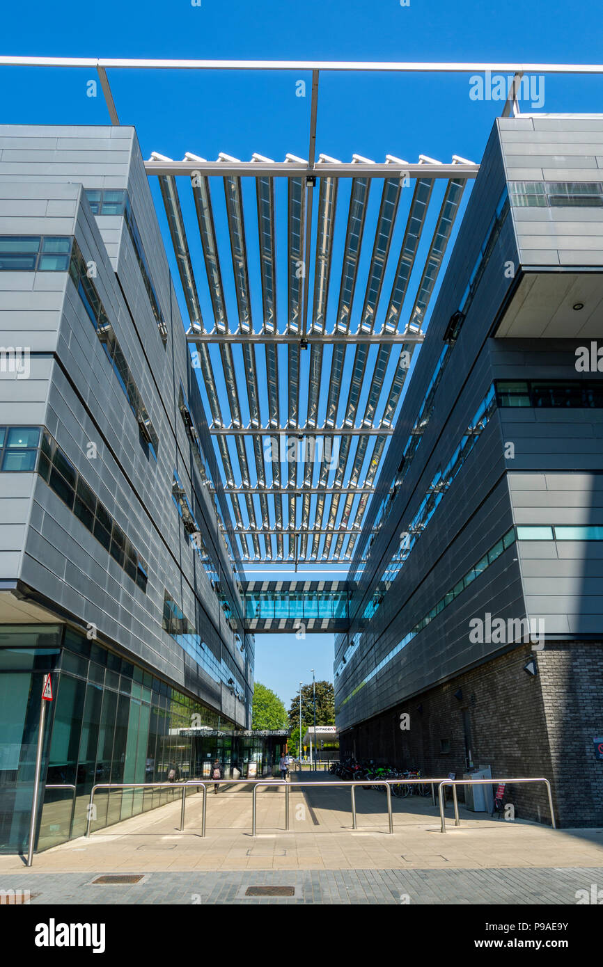 Architects sheppard robson hi-res stock photography and images - Alamy