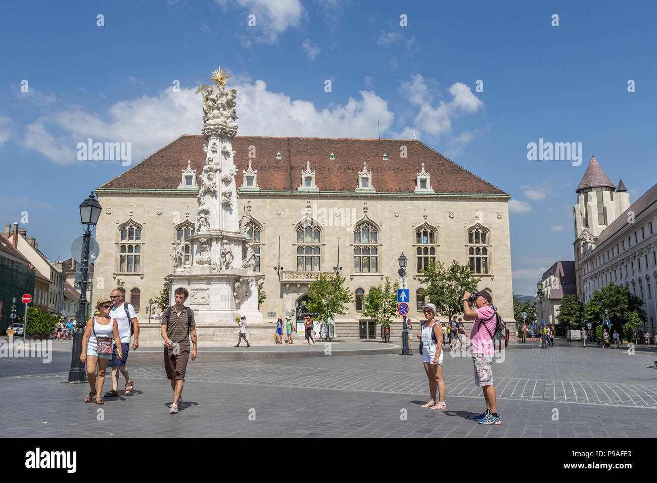 Trinity square budapest hi-res stock photography and images - Alamy