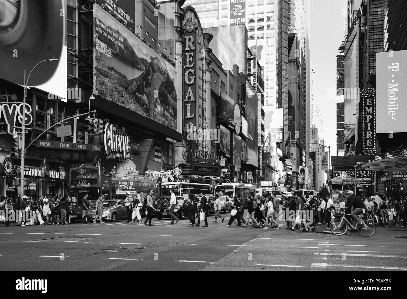 Times square street view hi-res stock photography and images - Alamy