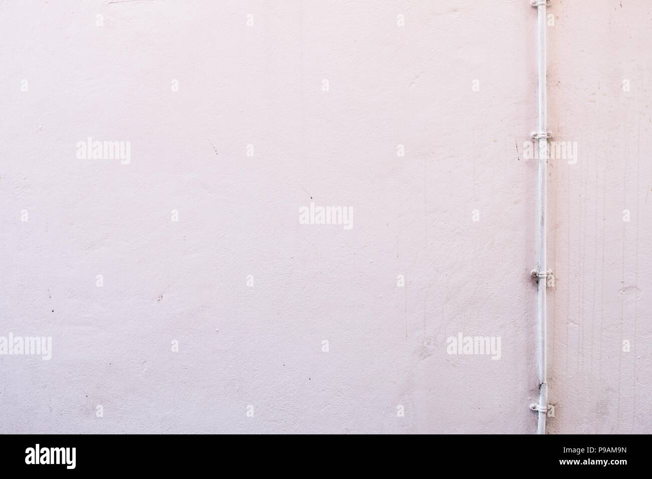 Whitewashed brick wall white Stock Photo - Alamy