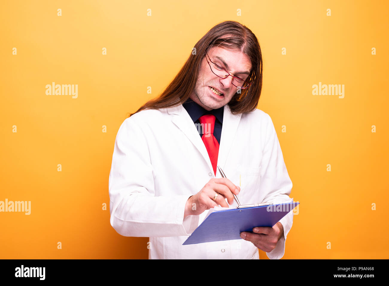 Scrawling hi-res stock photography and images - Alamy