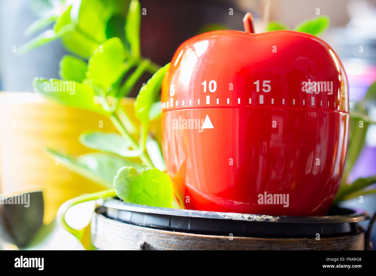 10 minutes on a timer hi-res stock photography and images - Alamy