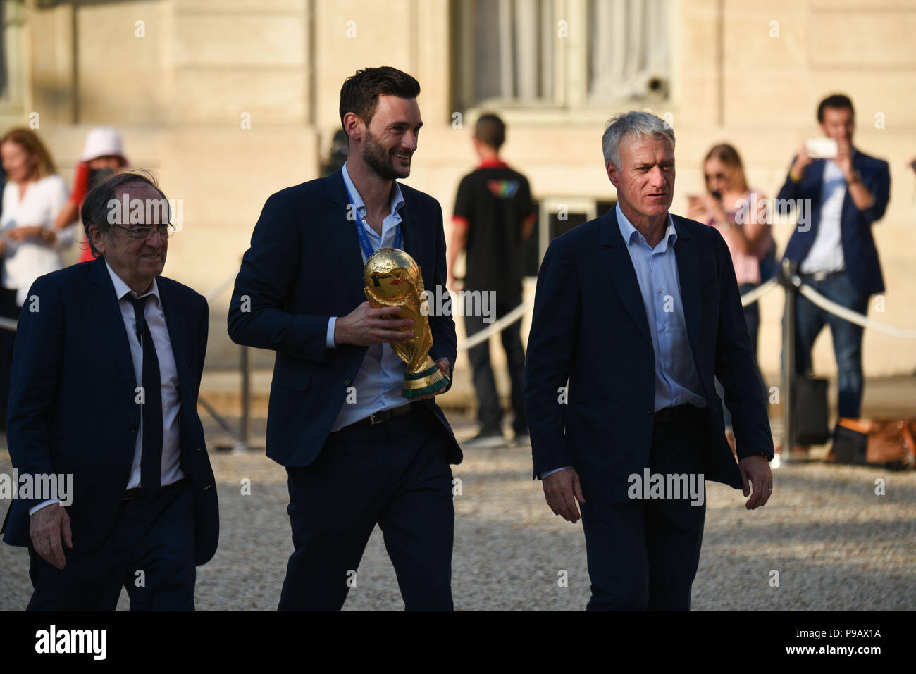 Capitaine de lequipe de france hi-res stock photography and images - Alamy