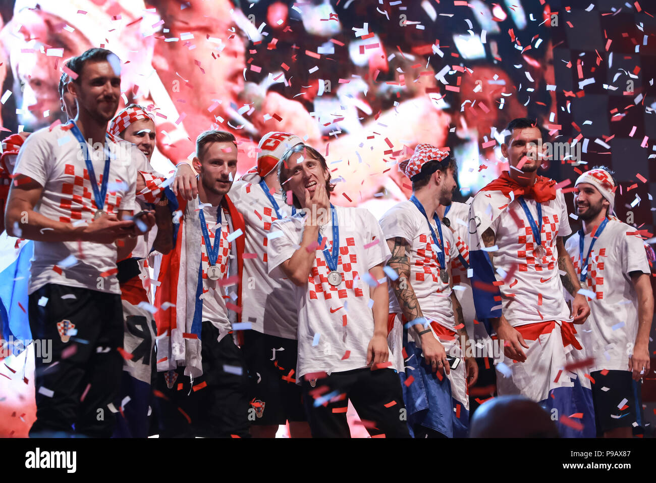 Luka modric 2018 croatia celebrate hi-res stock photography and images ...