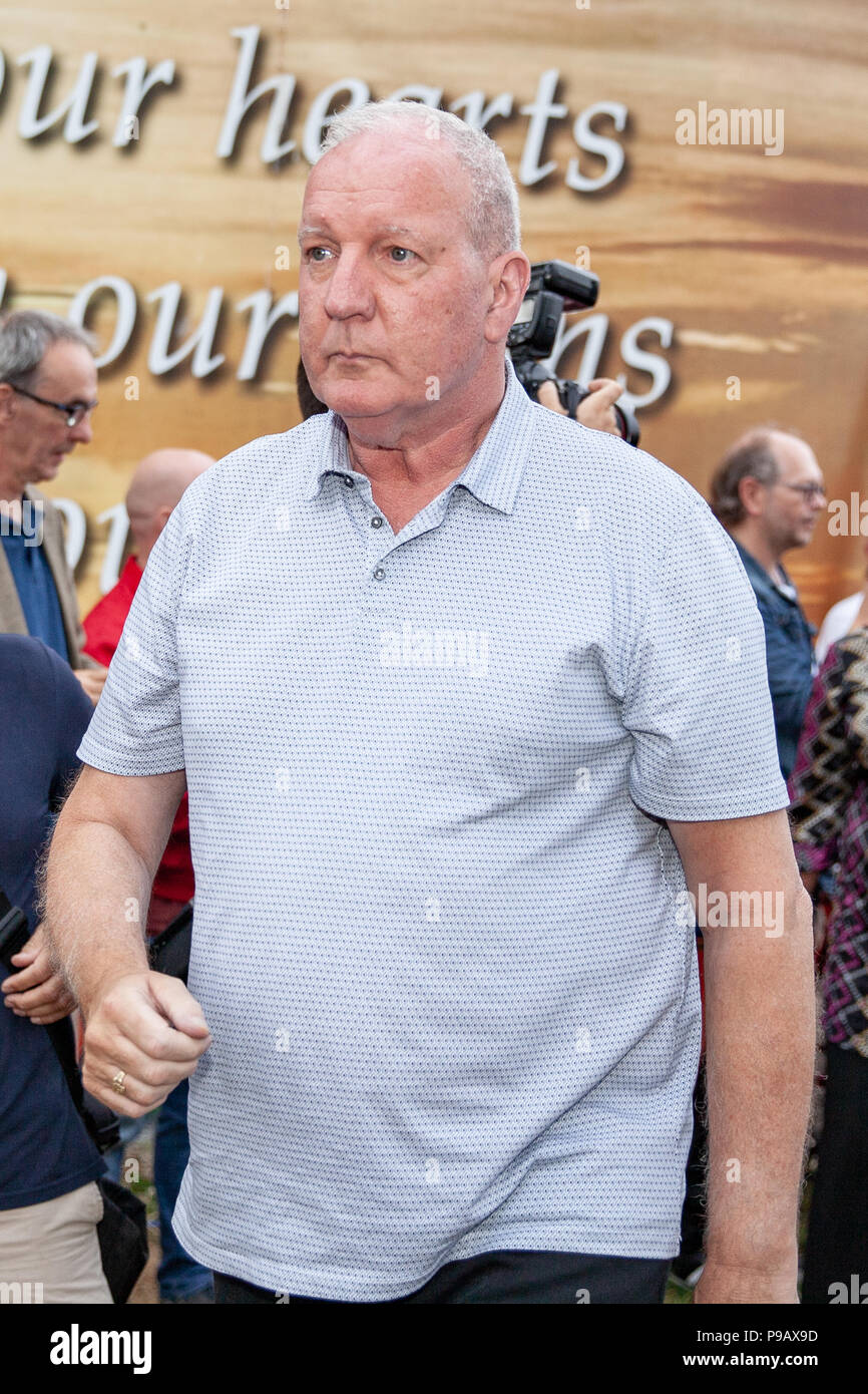 Andersonstown Road Belfast, Northern Ireland. 16th July 2018. Hundreds ...