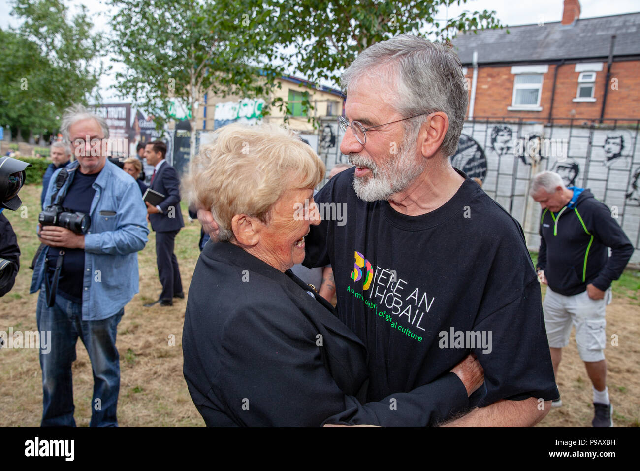 Andersonstown Road Belfast, Northern Ireland. 16th July 2018. Hundreds ...