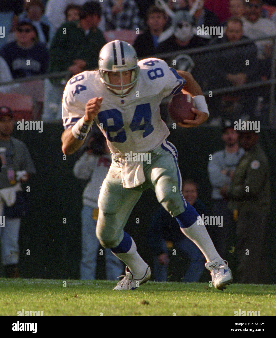 Oakland, California, USA. 19th Nov, 1995. Oakland Raiders vs. Dallas ...