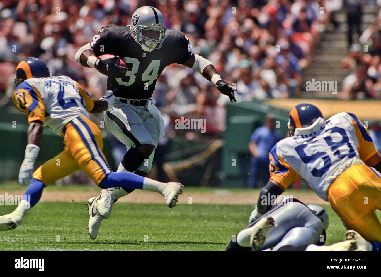 Derrick fenner hi-res stock photography and images - Alamy