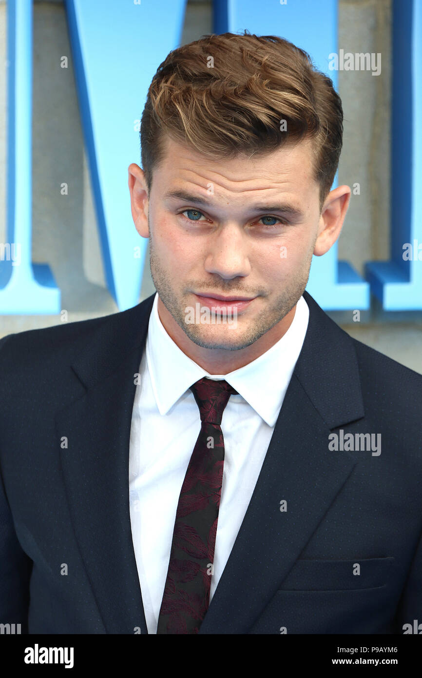 Jeremy Irvine Photoshoot