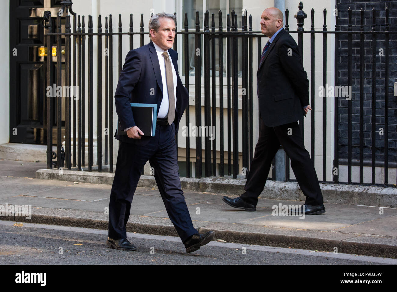 Education Secretary Damian Hinds Arriving At 10 Downing Street Hi Res