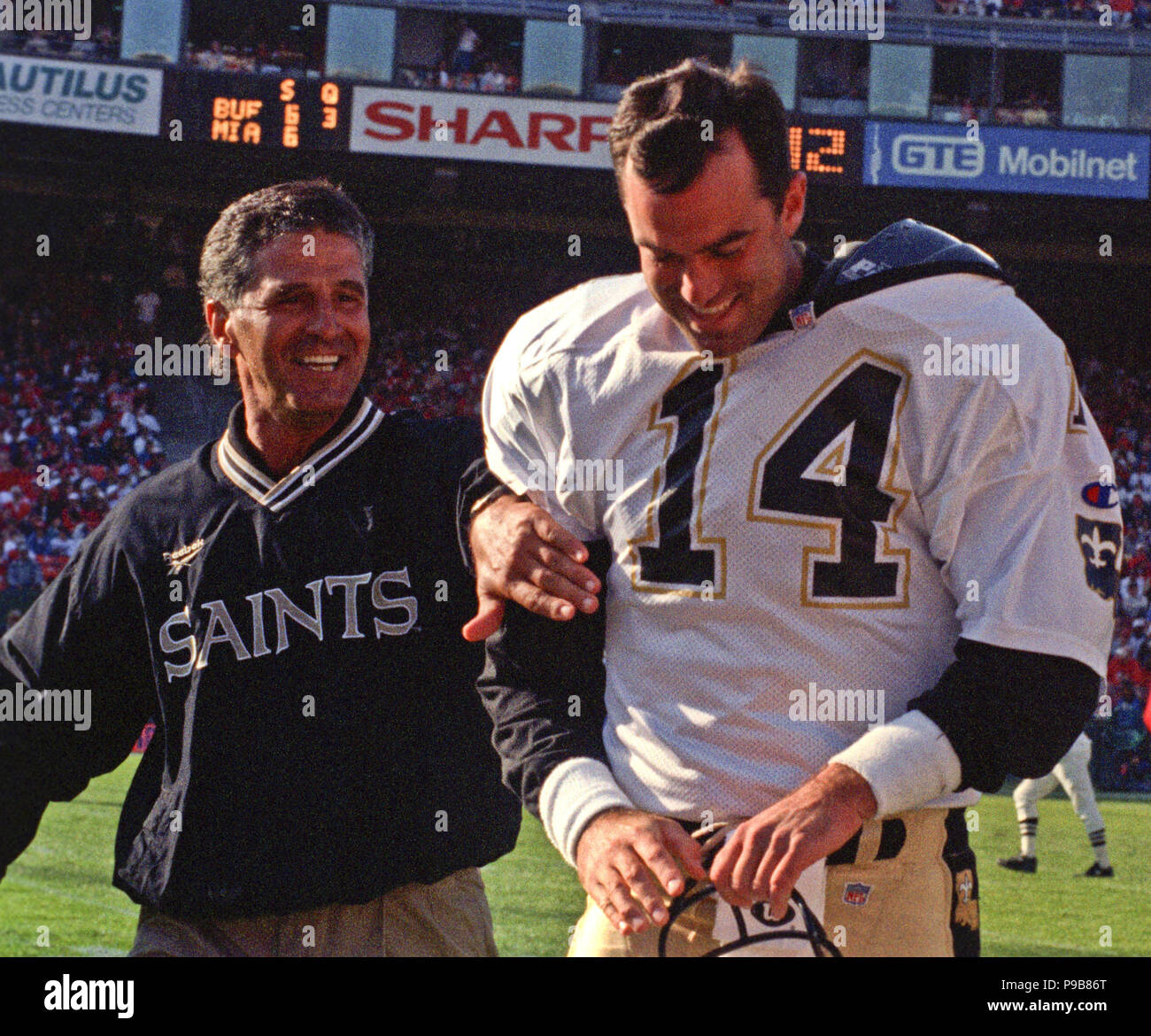 29 11 1995 hi-res stock photography and images - Alamy