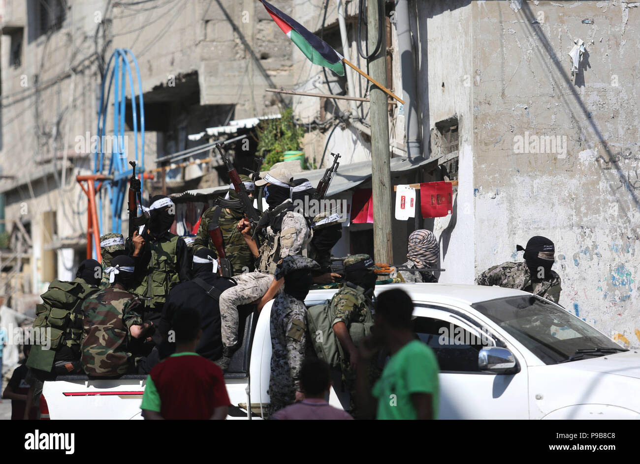 Gaza City, Gaza Strip, Palestinian Territory. 17th July, 2018. Members ...