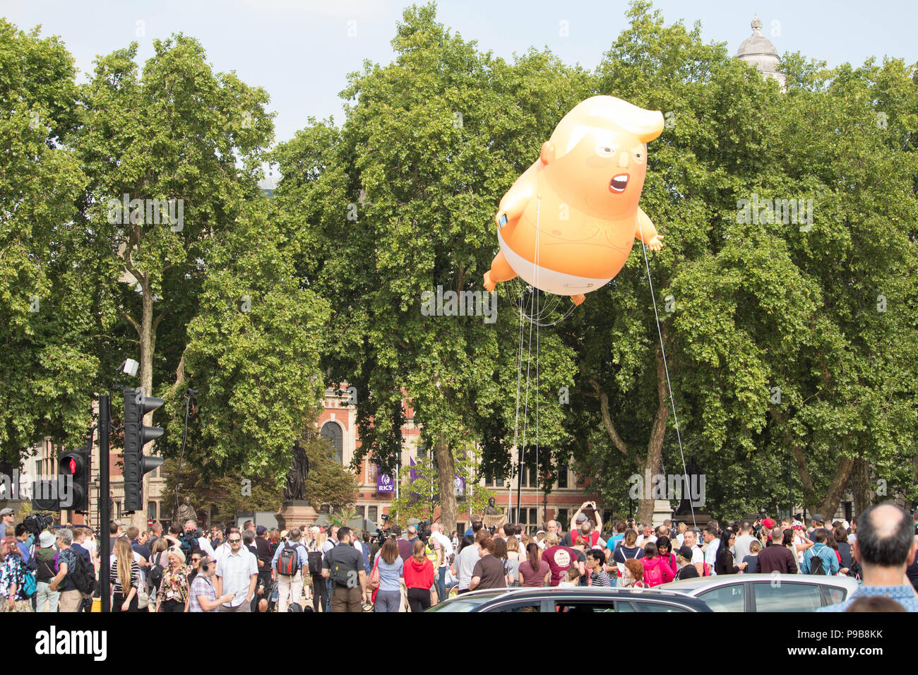 ‘STOP TRUMP’ protest march in Parliament Square Gardens as the ‘Trump ...
