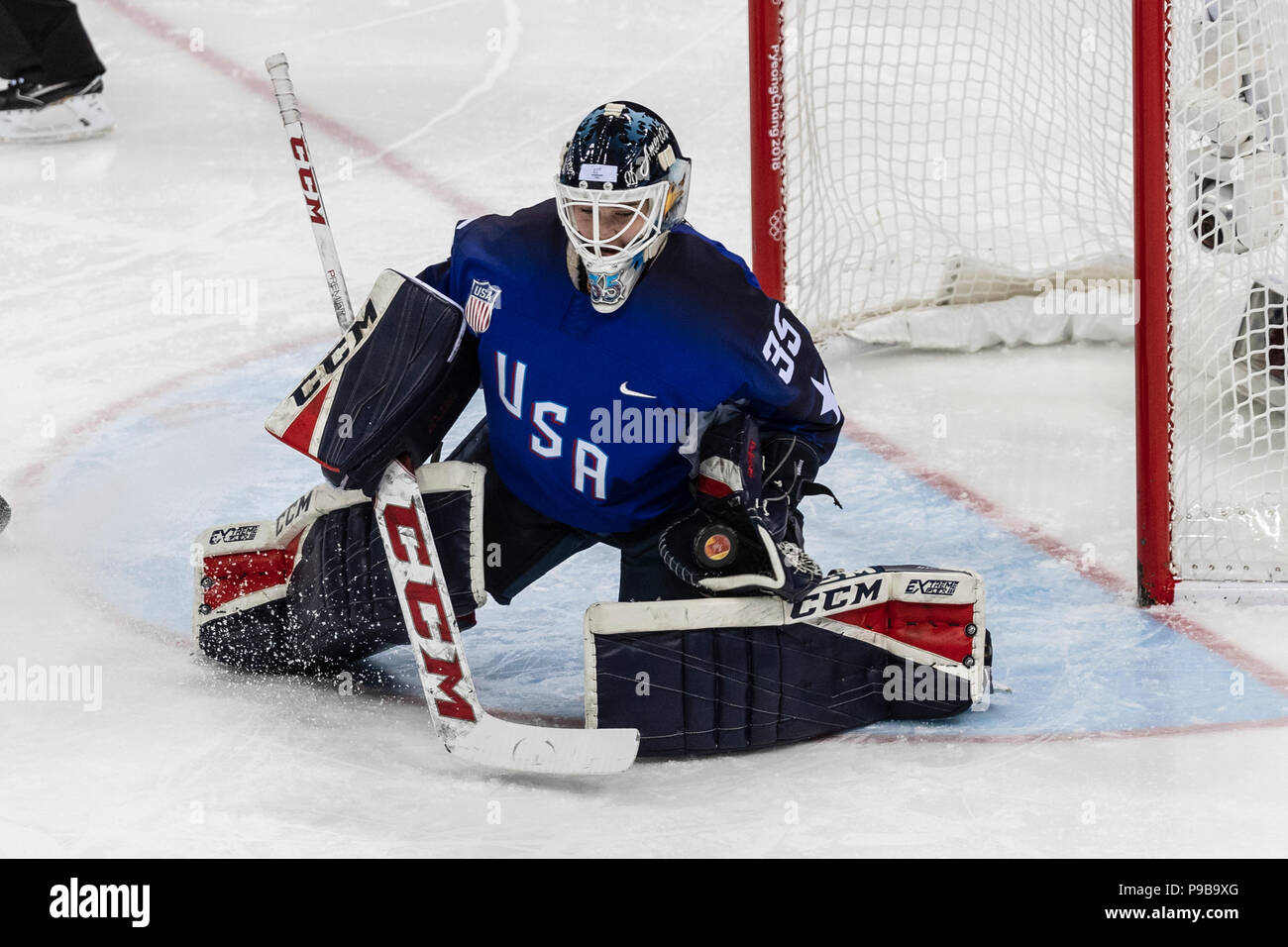 Goalie Maddie Rooney (USA) during the Gold medal Women's Ice Hockey ...