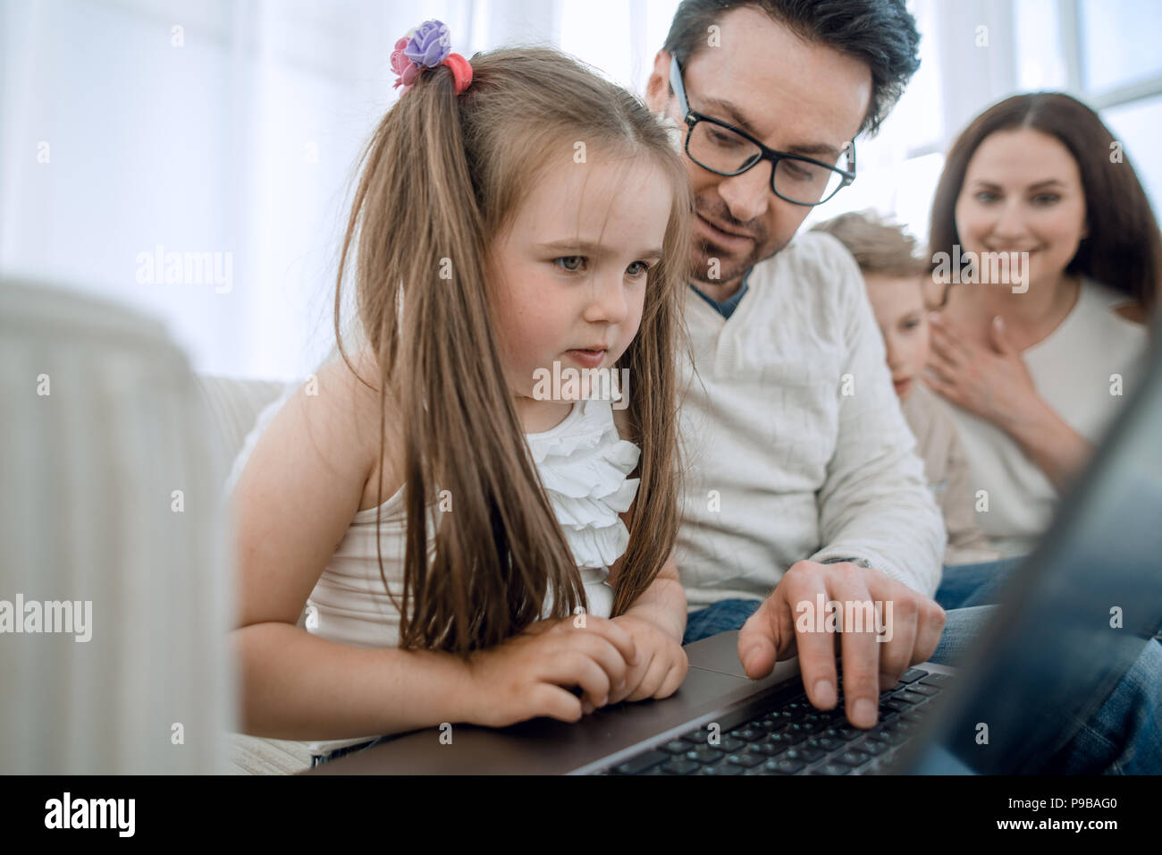 Teaches daughter hi-res stock photography and images - Alamy