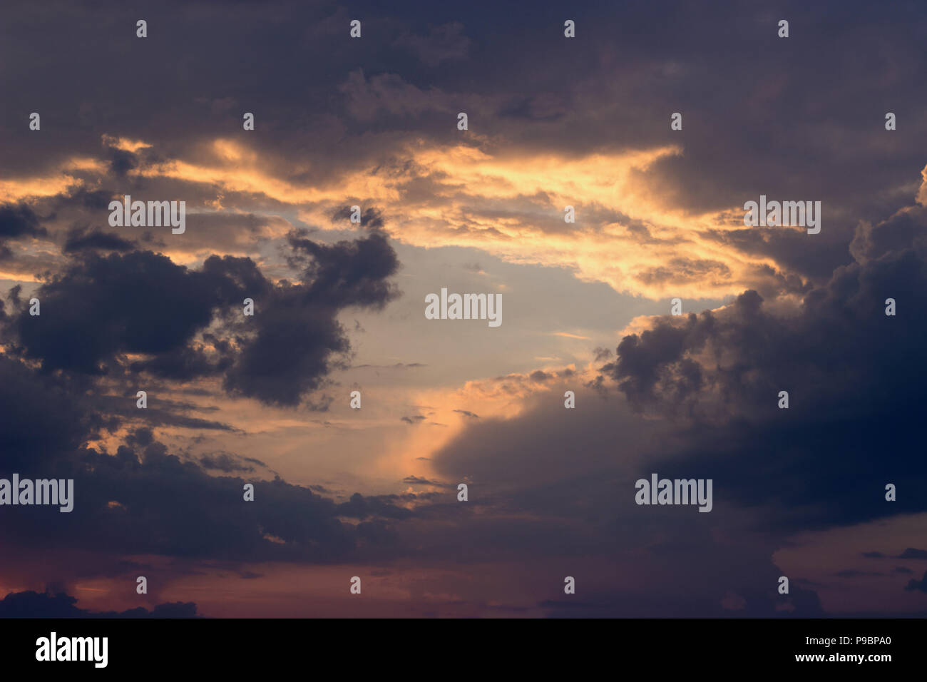 Gray rays hi-res stock photography and images - Alamy