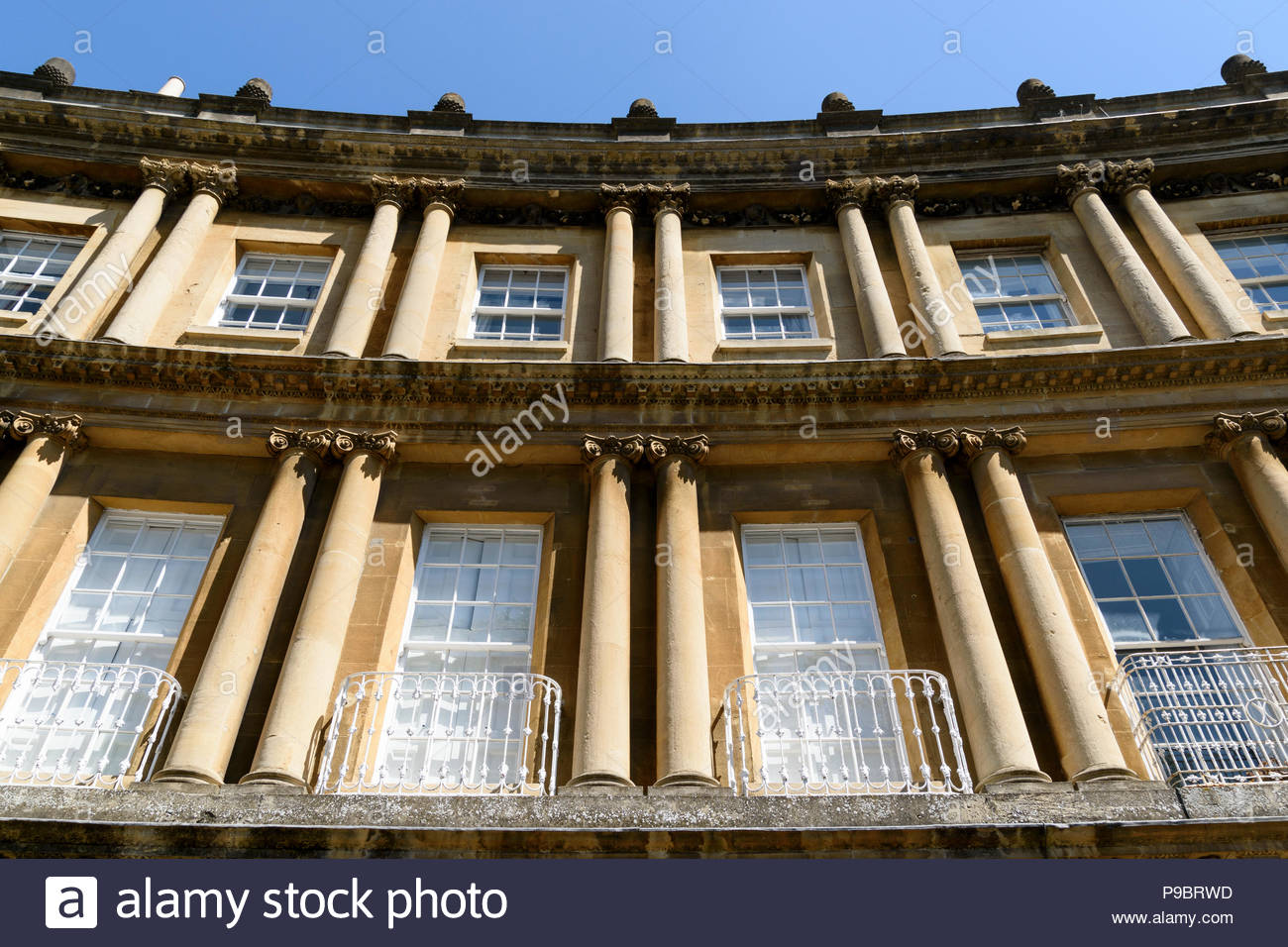Curved Pillars High Resolution Stock Photography and Images - Alamy