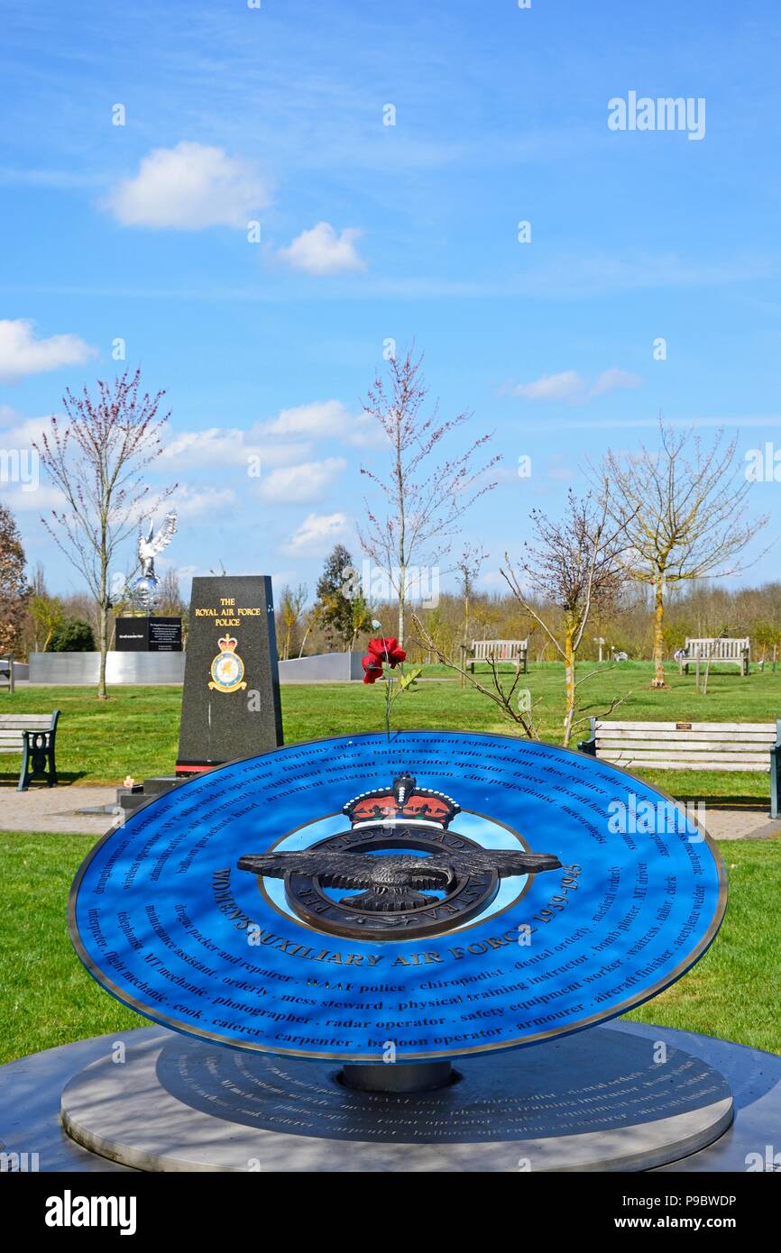 Womens Auxillary Air Force WW2 memorial with the Royal Air Force Police ...
