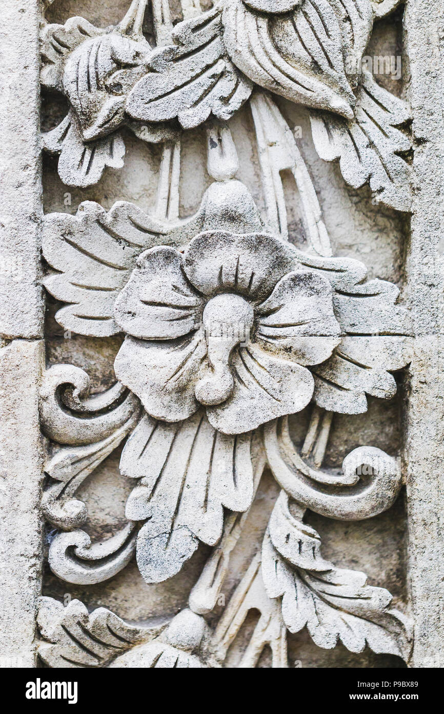 Stone carving wall hi-res stock photography and images - Alamy