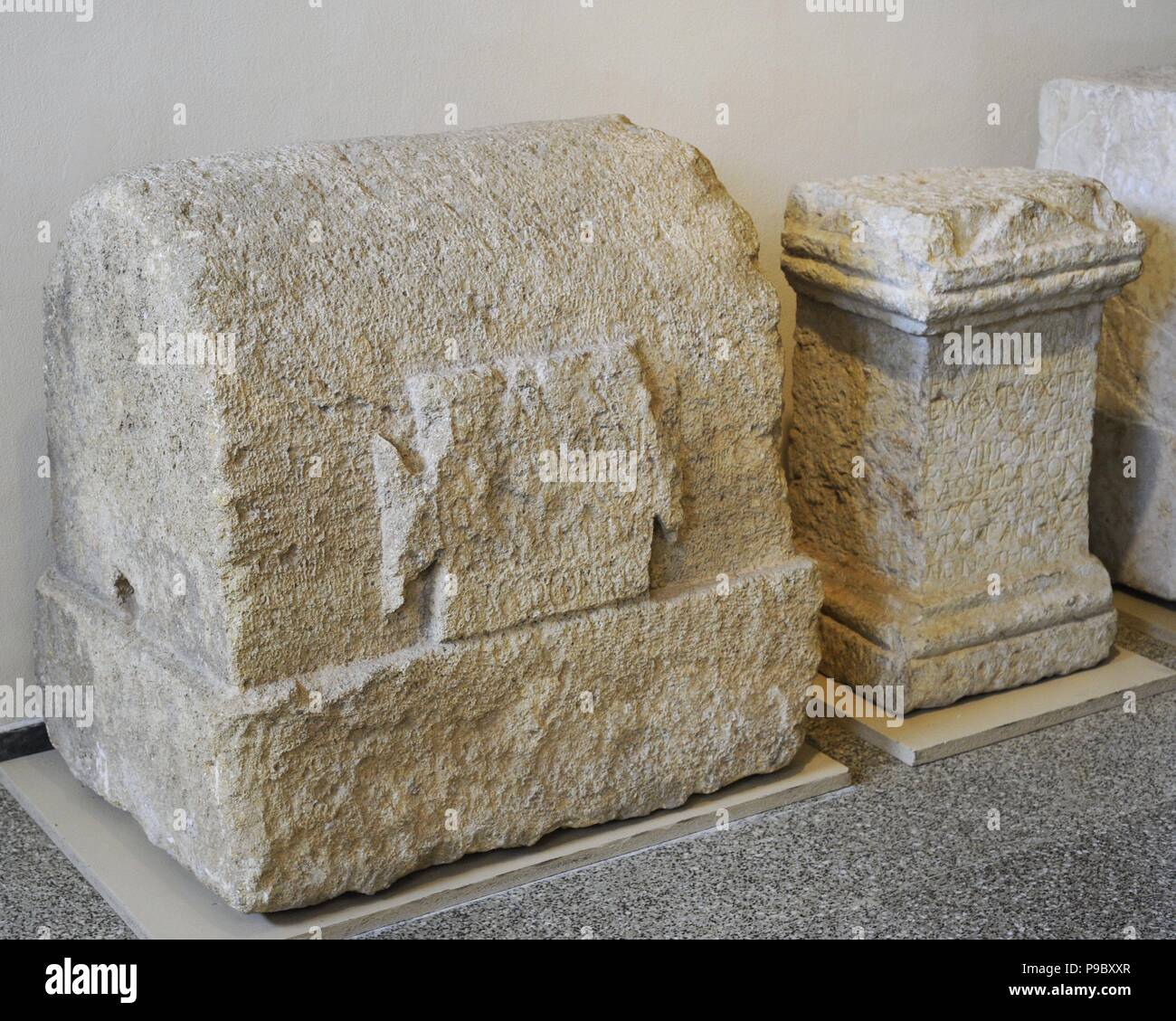 Tarraco necropolis hi-res stock photography and images - Alamy