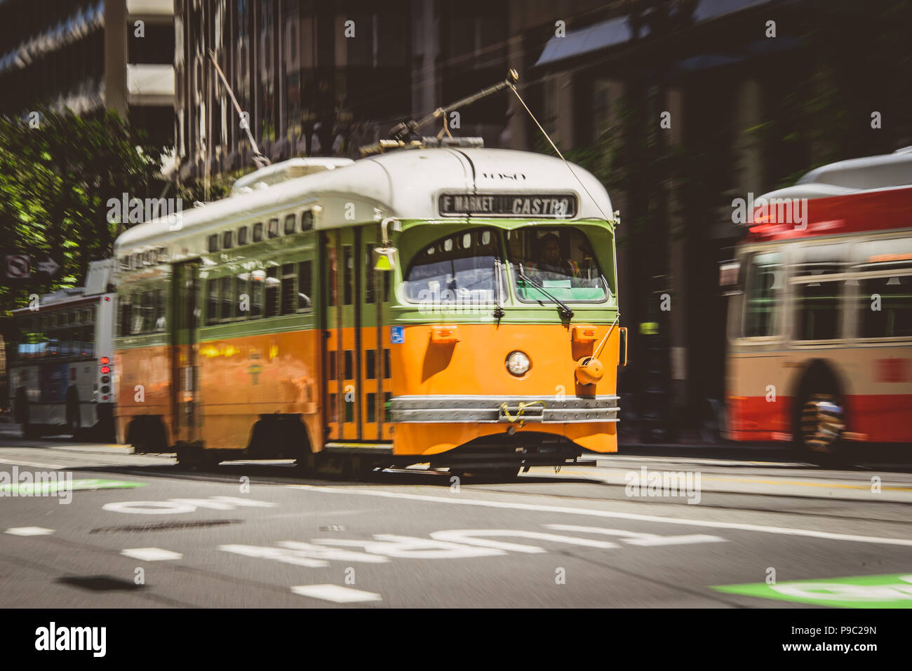 Old style tram in central San Francisco, USA Stock Photo - Alamy