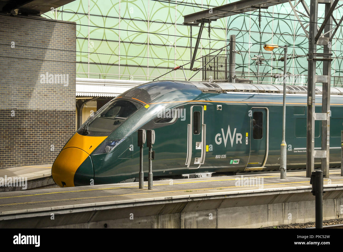 Front of a new Class 800 inter city train alongside a platform in ...