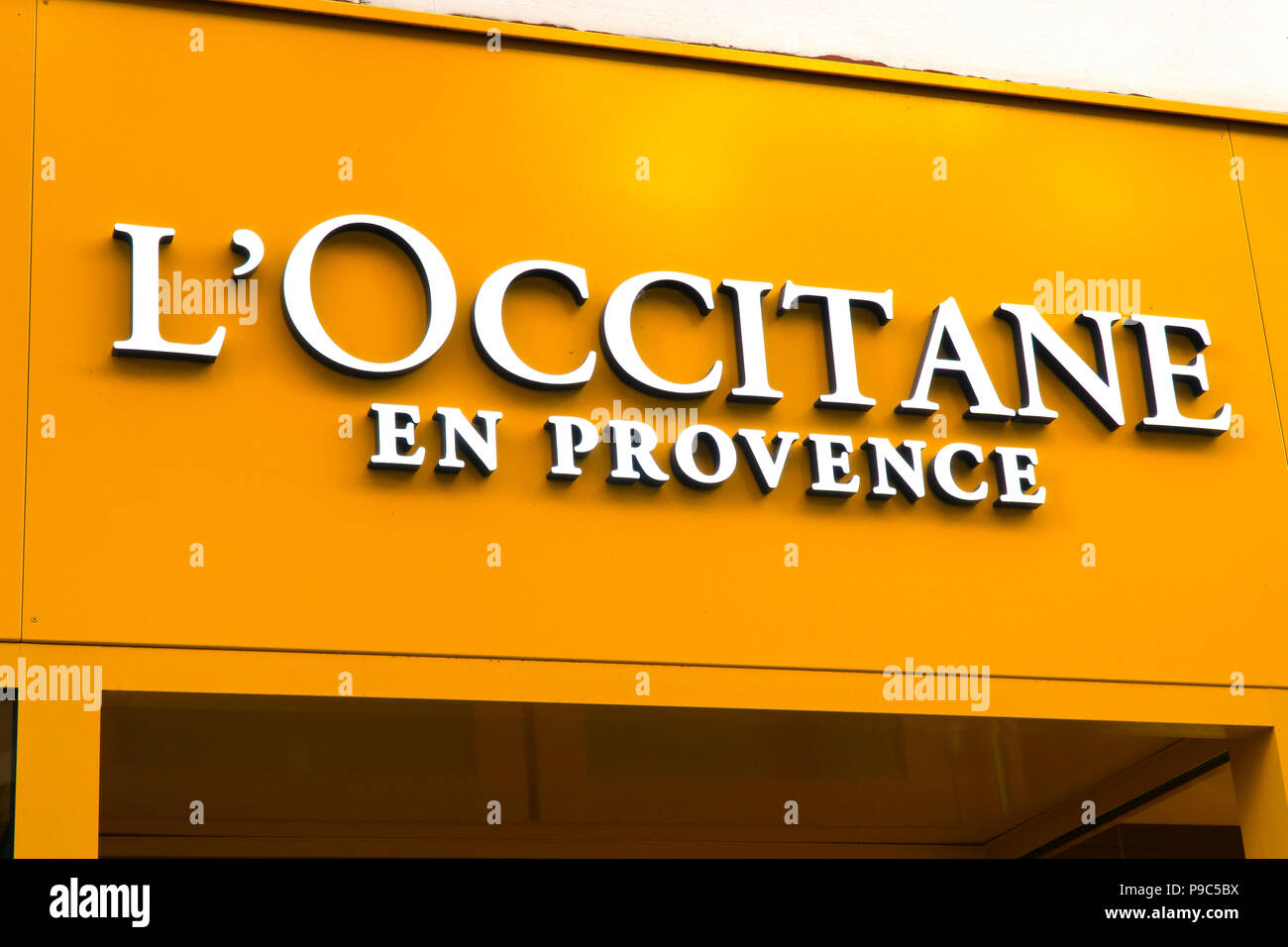 Loccitane Logo L'Occitane UAE I Natural Beauty And Skincare Products