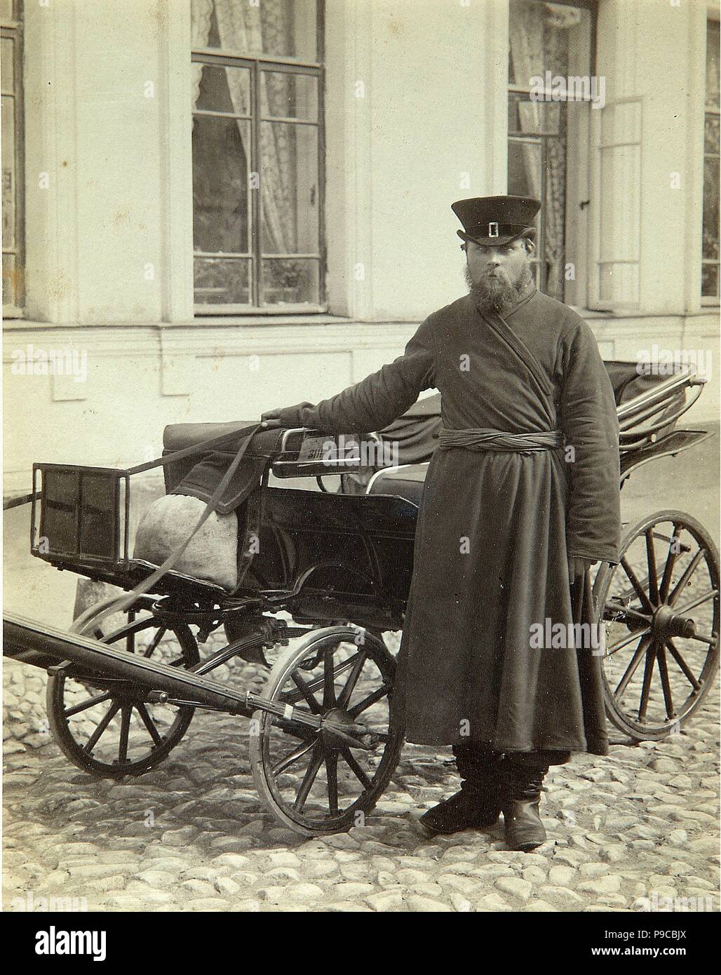 Coachman black and hi-res stock photography and images - Alamy