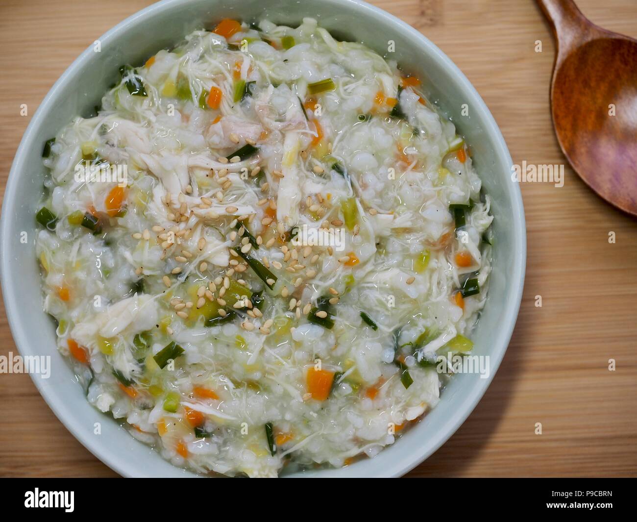 Korean food Chicken Rice Porridge, dak juk Stock Photo - Alamy