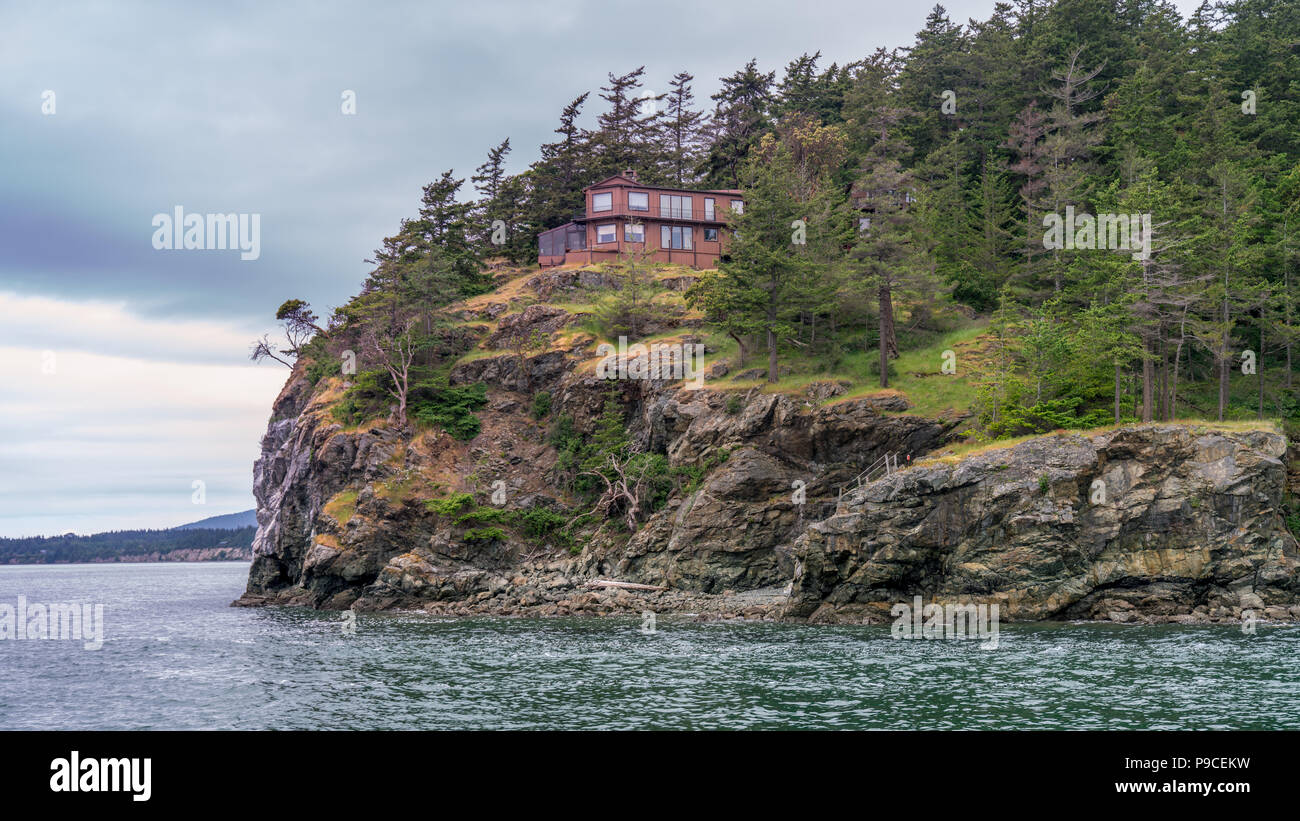 House sun vector hi-res stock photography and images - Alamy