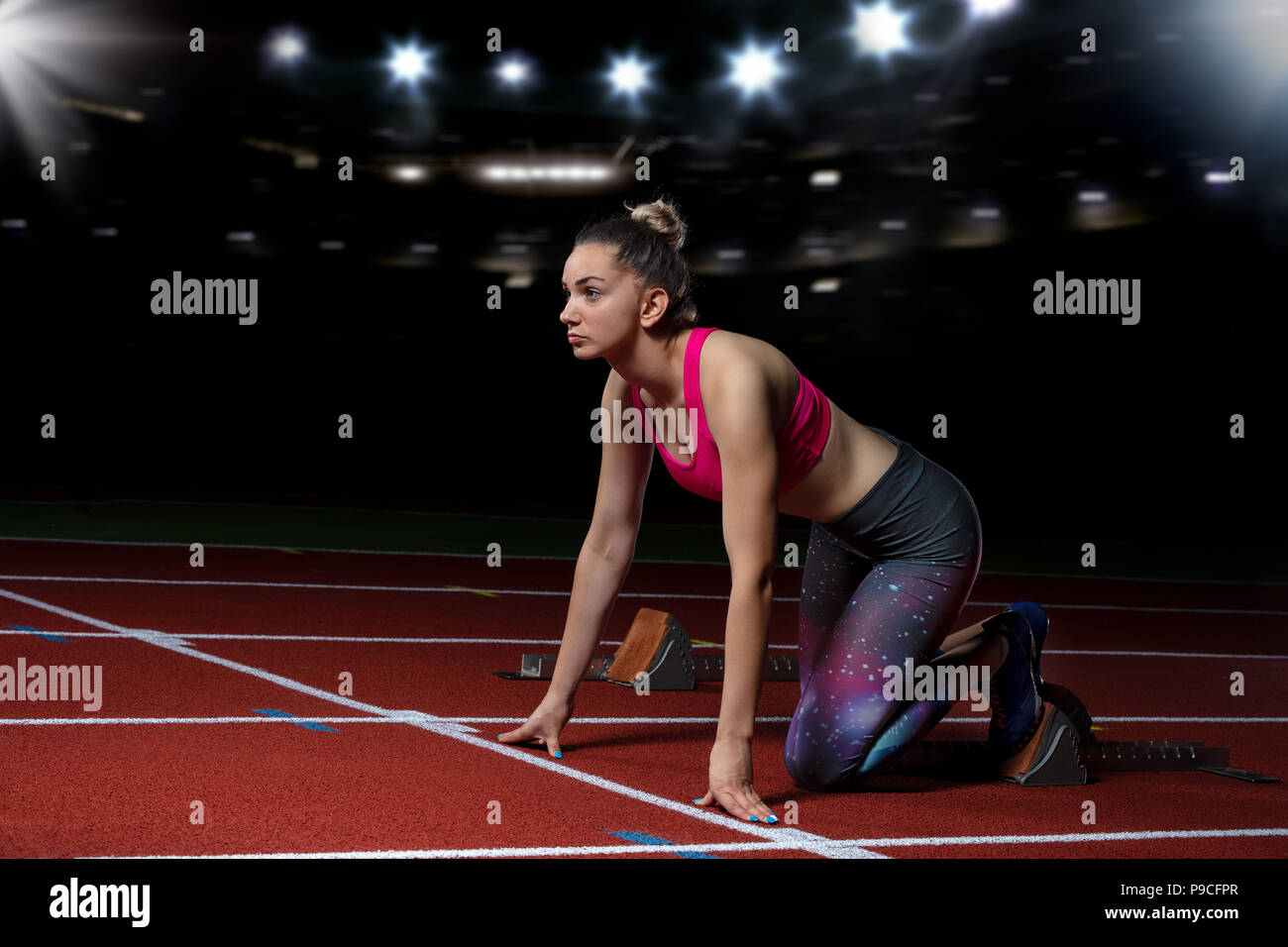 Track and field start leg hi-res stock photography and images - Alamy