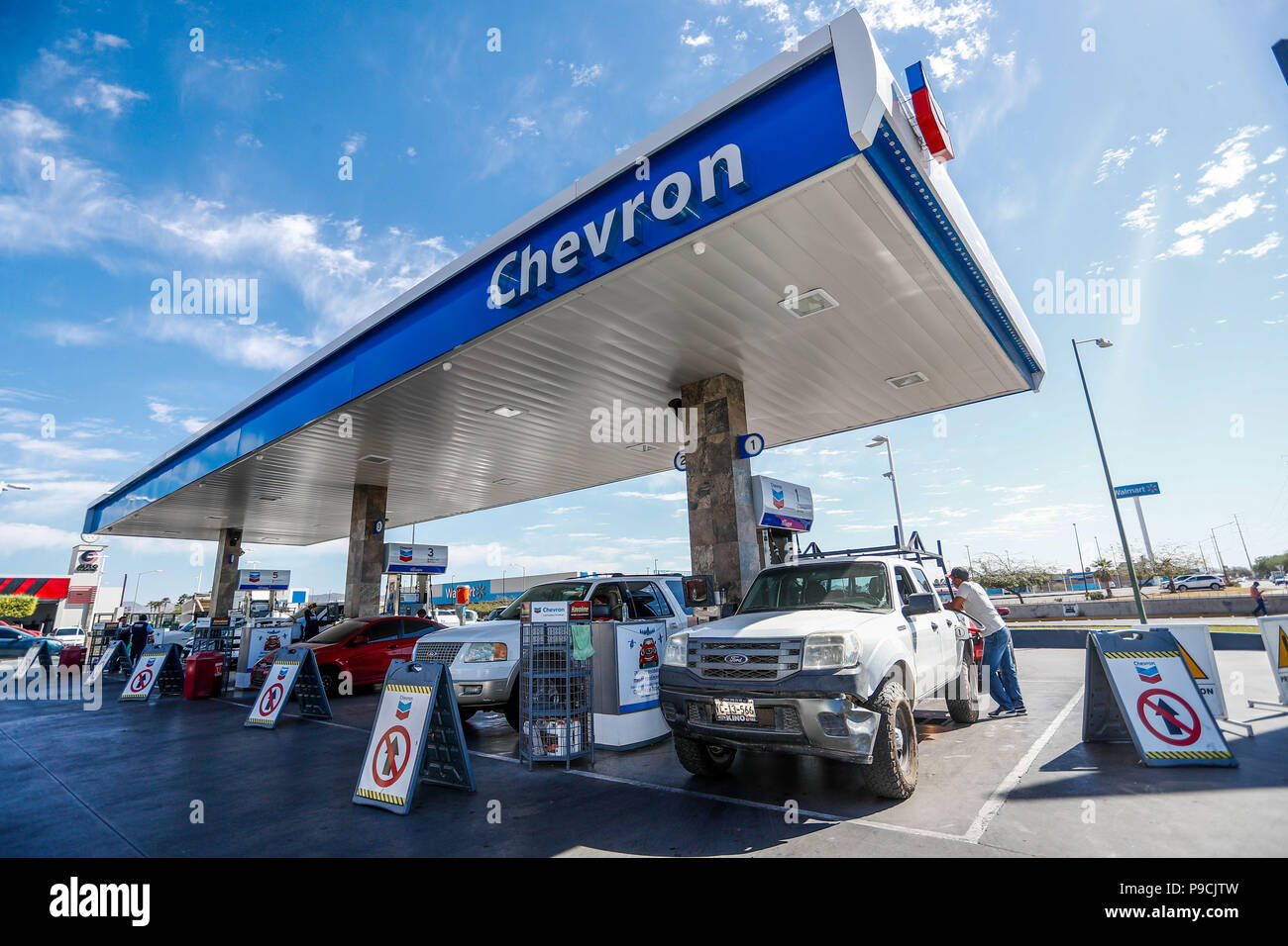 Chevron gas station in Mexico. Techron. Gas station. Gasoline service ...