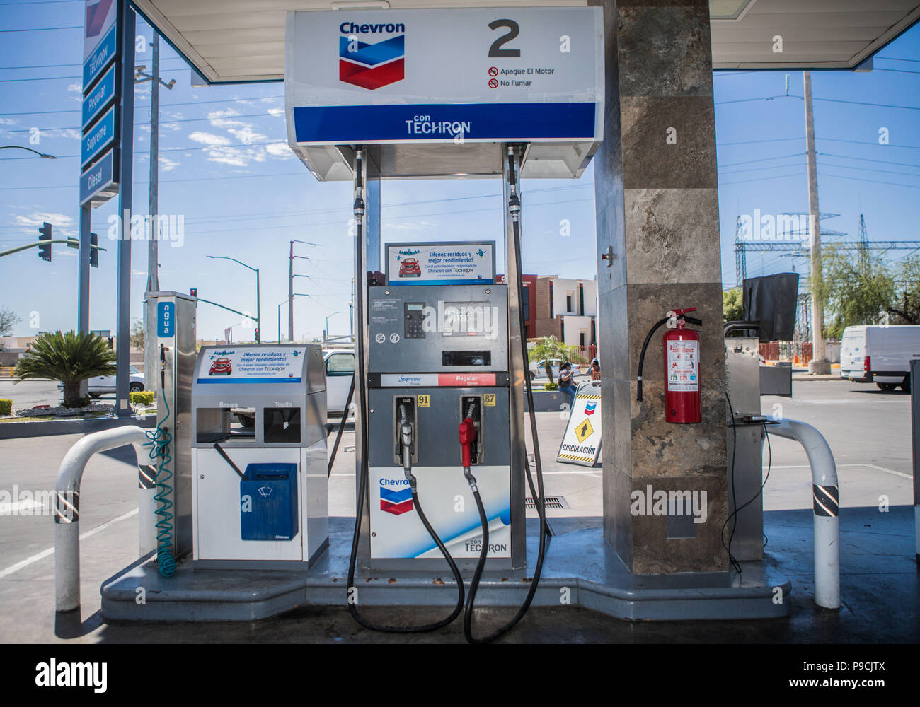 Chevron gas station in Mexico. Techron. Gas station. Gasoline service ...
