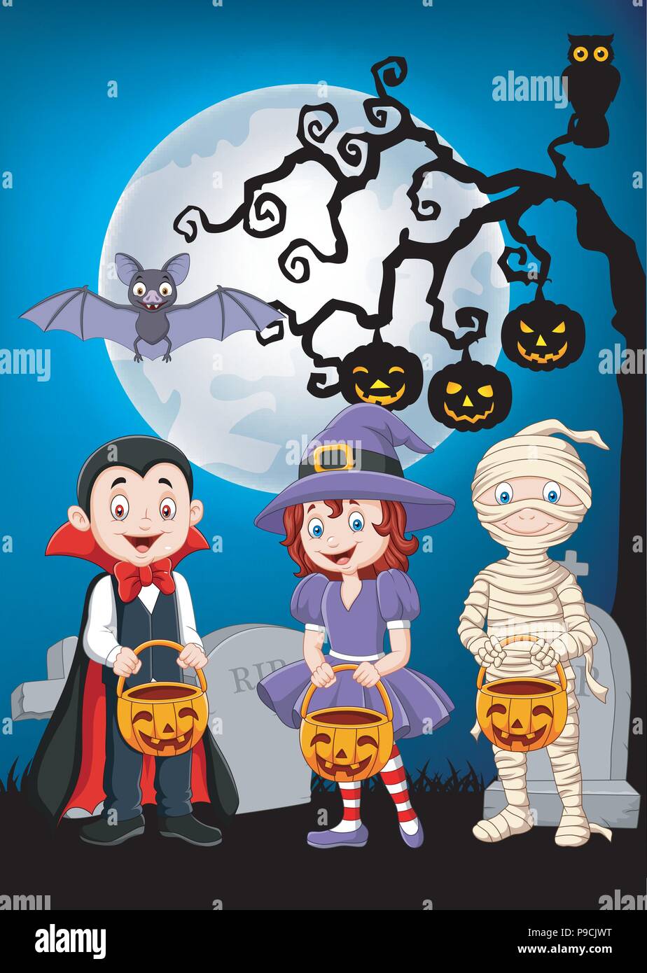 Cartoon kids halloween costume pumpkin hi-res stock photography and ...