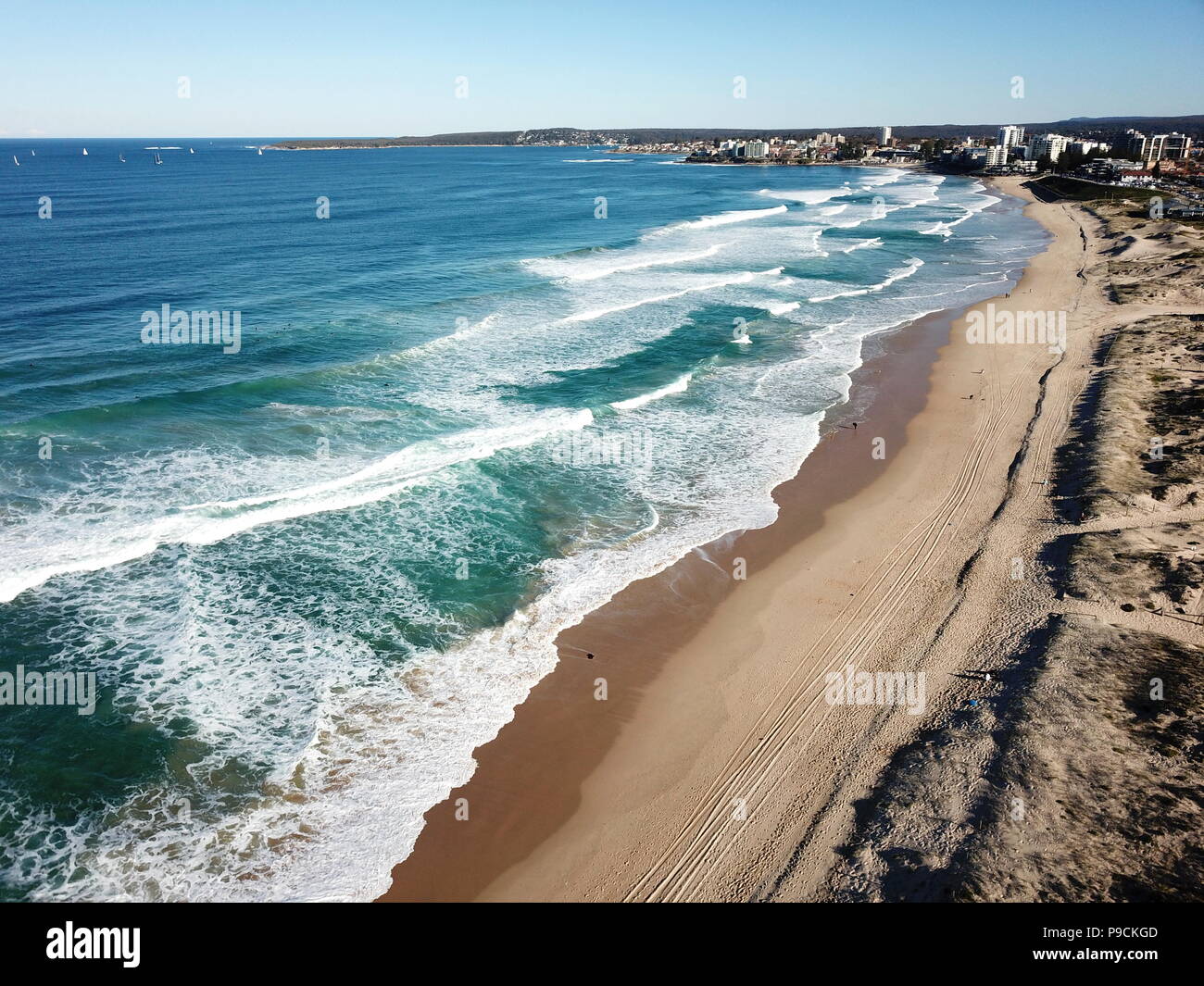 Bird view of Wanda and Cronulla beach (Sydney, Australia) on a sunny ...