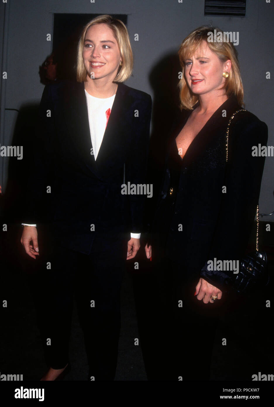 Basic instinct sharon stone 1992 hi-res stock photography and images ...