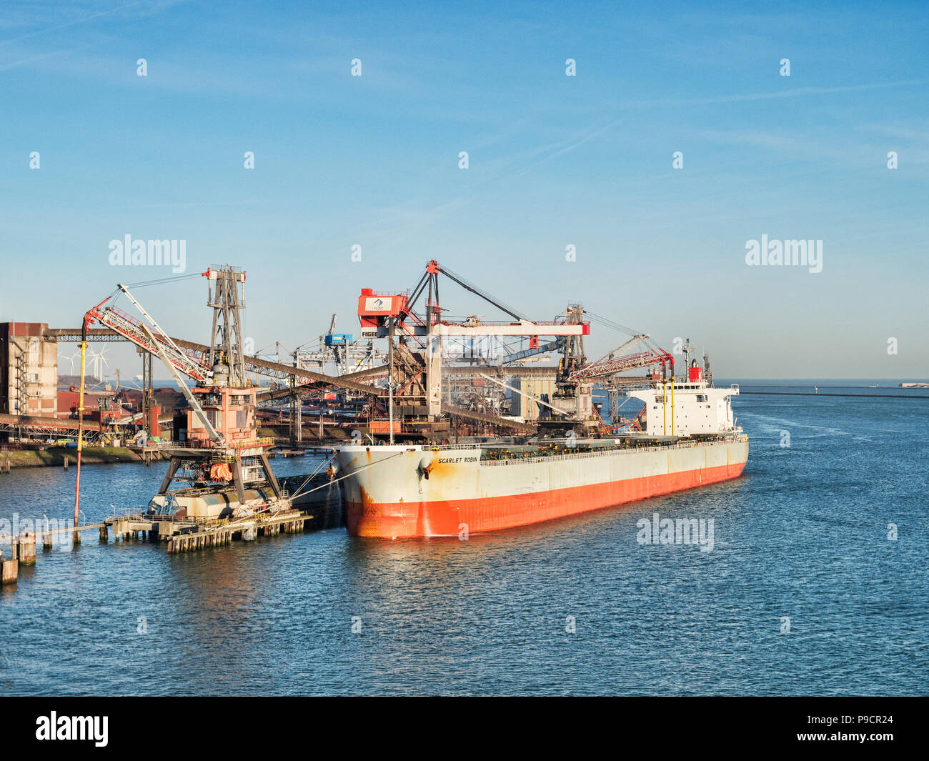 Bulk carrier hi-res stock photography and images - Alamy