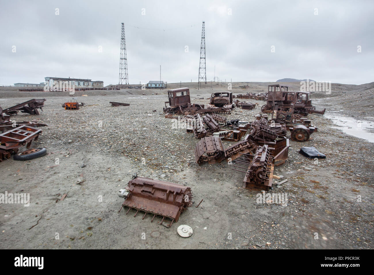 Outside russian military base hi-res stock photography and images - Alamy