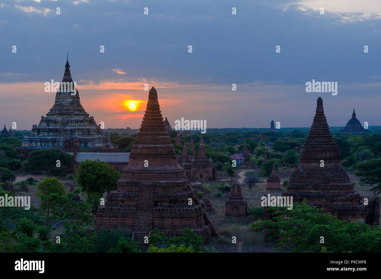 Sunrise on Old Bagan, with aligned shrines and stupas from the Bagan ...